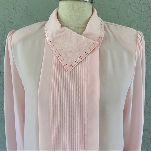 Susan Hutton | Tops | Vintage Susan Hutton Soft Pink Size 8 Blouse ...